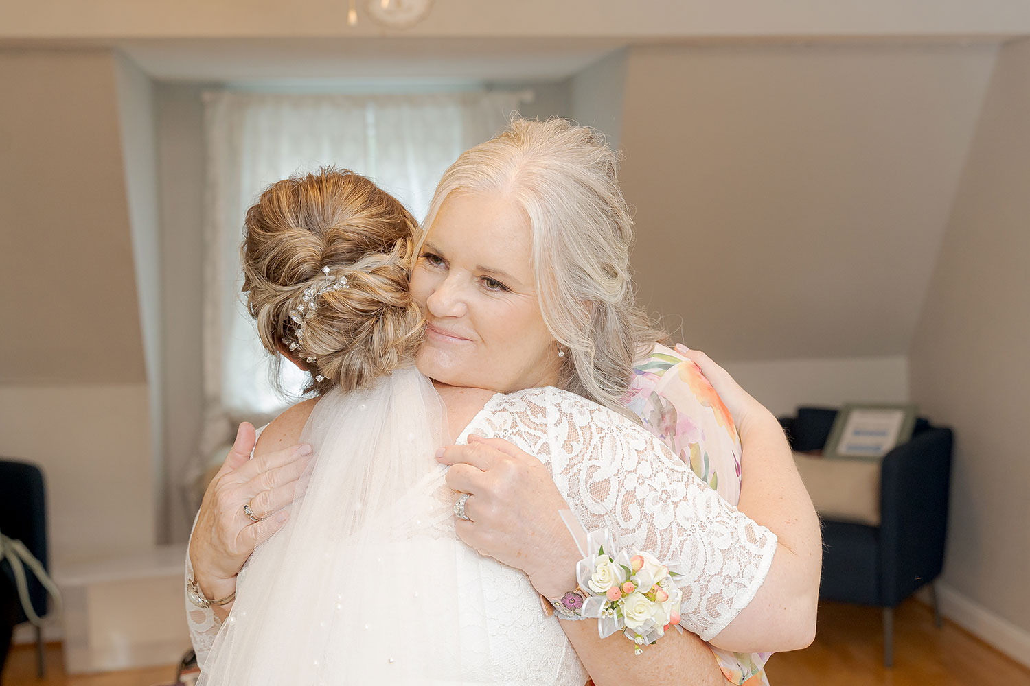 Creative Millennial Weddings